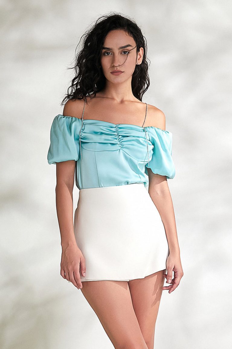 Blusas Elegantes Para Fiestas: 10 Mejores Blusas Que Debes Tener En Tu ...