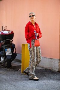 Como Combinar El Rojo En Ropa: 10 Colores Que Combinan Con El Rojo - Esmilna Castillo