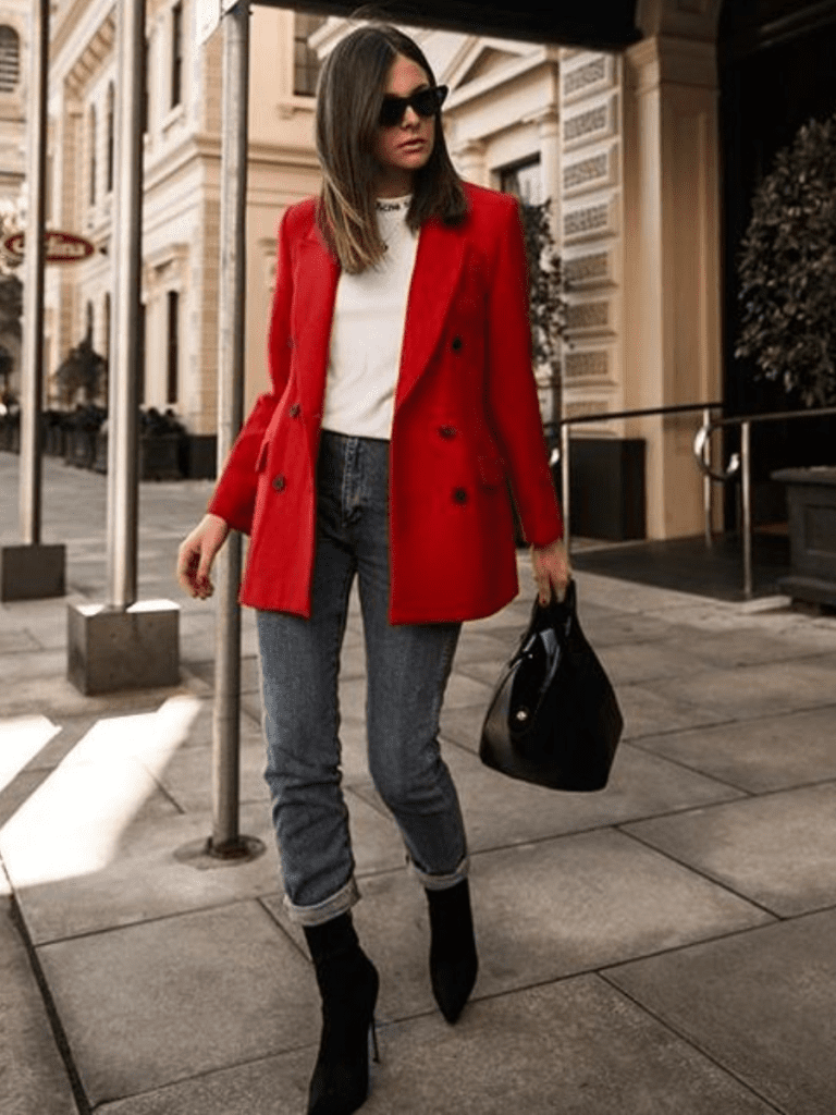 ¿Cómo Combinar Un Blazer Rojo? 8 opciones que puedes imitar