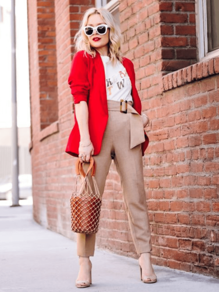 ¿Cómo Combinar Un Blazer Rojo? 8 opciones que puedes imitar