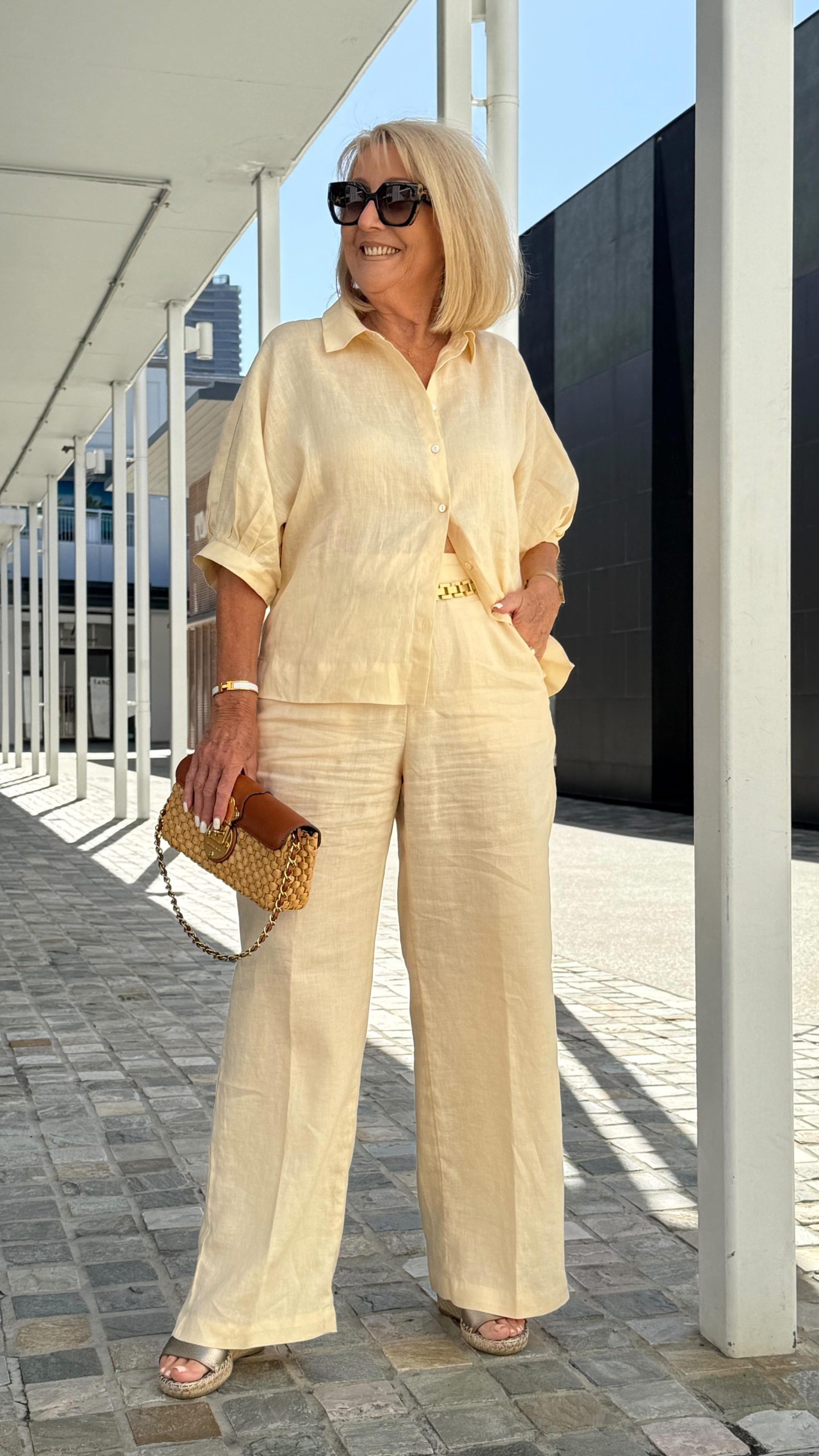 Cómo Vestir en Primavera Después de los 50: Elegancia y Frescura en ...